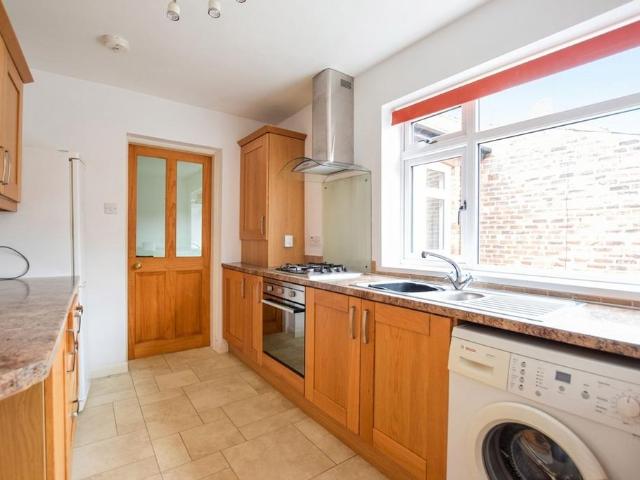 Springbank Road, Newcastle Upon Tyne. 2 bed flat to rent £1,000 pcm £231 pw