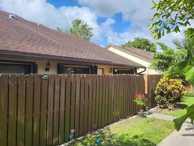Springdale, PALM SPRINGS, FL 33461
