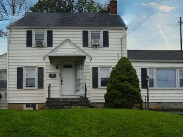 Springdale St, Bridgeport, Home For Sale
