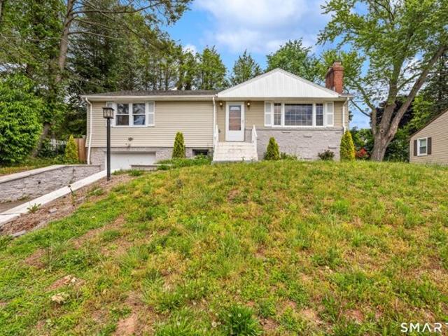 Springdale St, Hamden, Home For Sale