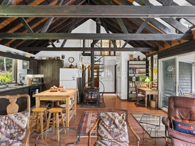 Springettes Rd, Chebeague Island, Home For Sale