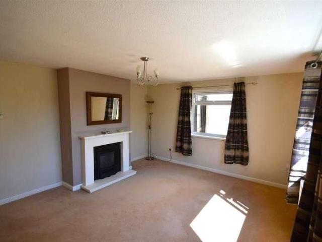 Springfield Way, TR3