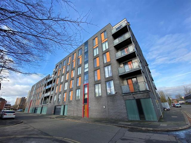 Springfield Court, Dean Road, Salford M3, 1 bed flat to rent, £975 pcm | PrimeLocation