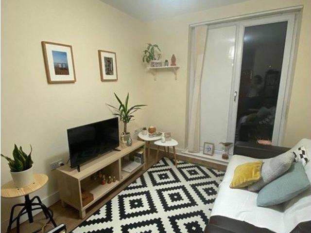 Springfield Court, Manchester M3, 1 bed flat to rent, £925 pcm | PrimeLocation