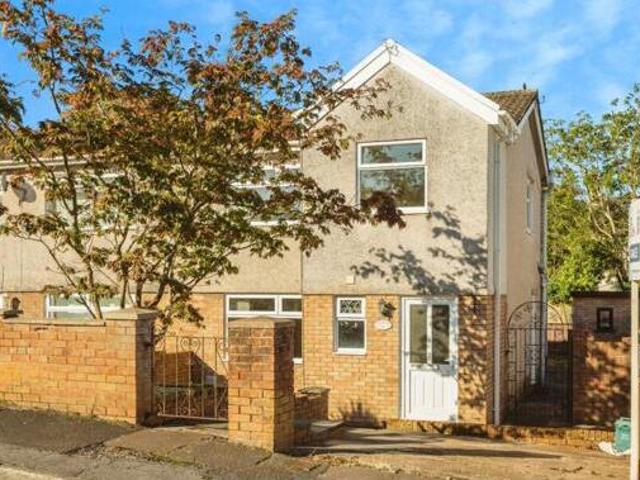 Springfield Close, Gowerton, 3 Bedroom Semi detached