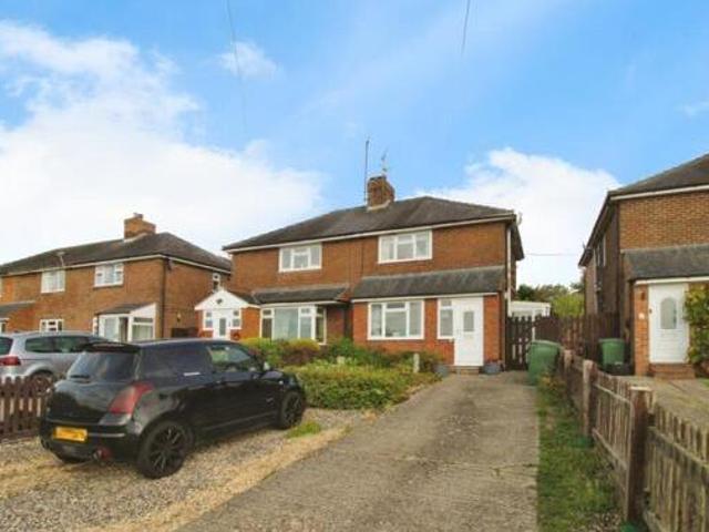 Springfield Crescent, Royal Wootton Bassett, 3 Bedroom Semi detached