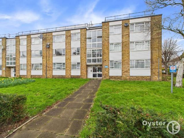 Springfield Road, London, N11 1 bed apartment to rent £1,600 pcm £369 pw