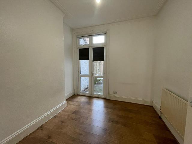 Springfield Road, Tottenham N15, 2 bed flat to rent, £1,850 pcm | PrimeLocation