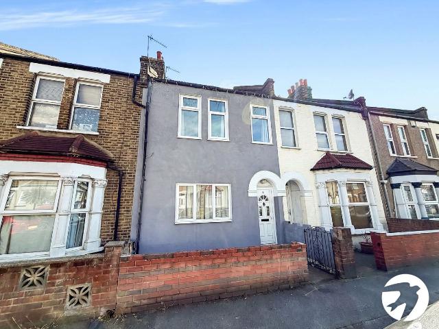 Springfield Road, Welling DA16, 3 bed terraced house to rent, £2,100 pcm | PrimeLocation