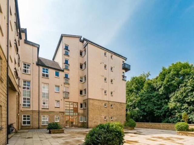 Springfield Street, Leith, 2 Bedroom Apartment