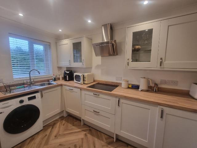 Springfields, Llanelli SA15, 3 bed detached house to rent, £1,200 pcm | PrimeLocation