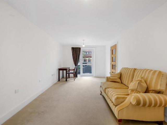 Springhill House, Willesden Lane NW2, 1 bed flat to rent, £2,200 pcm | PrimeLocation