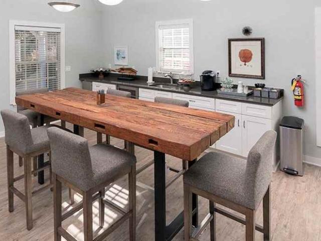 Springhouse 2 Bedroom Apartment for Rent at 100 Springhouse Way, Newport News, VA 23602 Bland