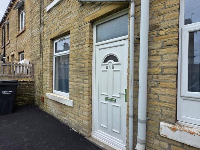 Springmill Street BD5, 4 bed terraced house to rent, £850 pcm | PrimeLocation