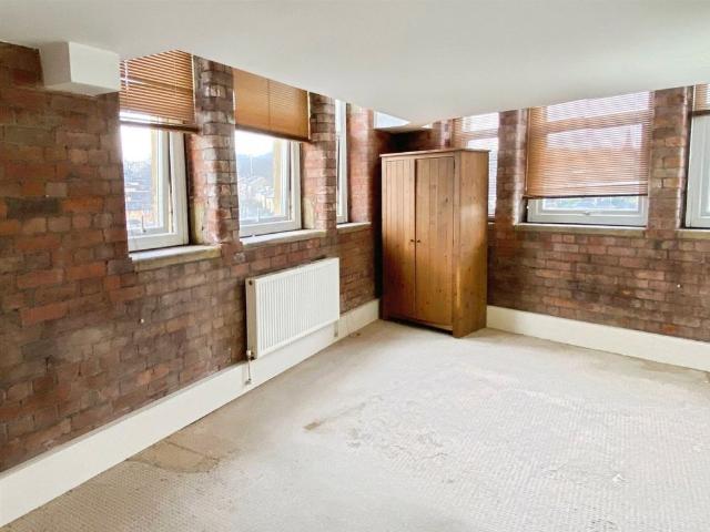 Sprinkwell Mills, Dewsbury, WF13