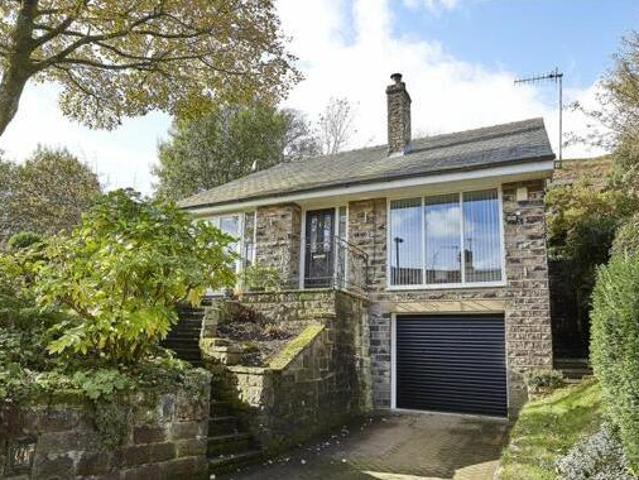 Spurn Lane, Diggle, 3 Bedroom Detached