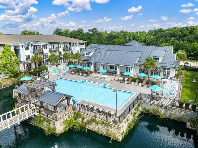 Spyglass Seaside 2 Bedroom Apartment for Rent at 1674 Folly Rd, Charleston, SC 29412