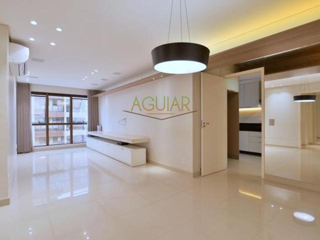 SQNW 108 APARTAMENTO NOROESTE 4 QUARTOS REFORMADO 5° ANDAR NASCENTE DESOCUPADO