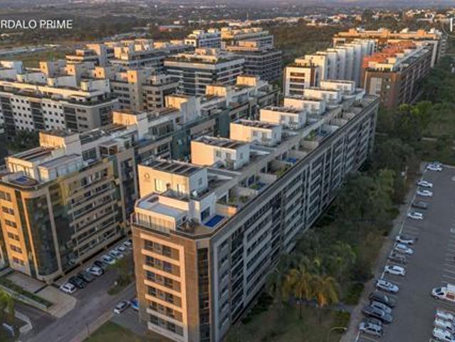 SQNW 311 Cobertura Exclusiva | Elegância, conforto e uma reforma impecável