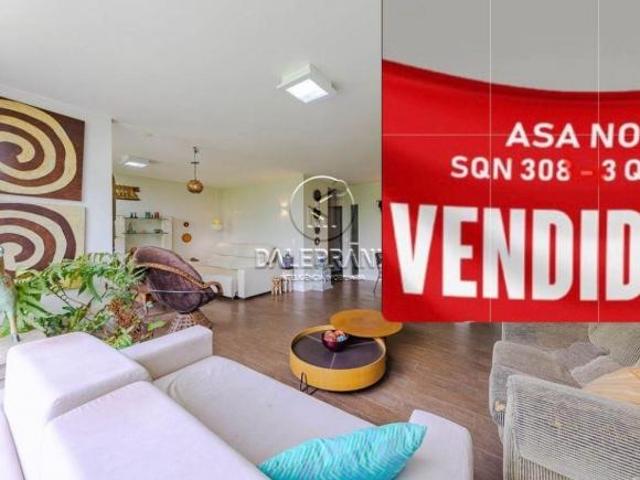 SQN 308 Reformado em andar alto com vista livre