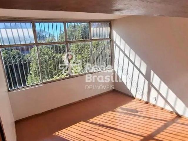 SQN 406 APARTAMENTO 3 QUARTOS ACEITA FINANCIAMENTO ASA NORTE BRASILIA DF