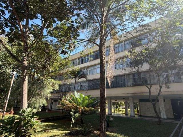 SQN 403 BARATO NASCENTE 3 QUARTOS ASA NORTE 1 ANDAR VISTA LIVRE