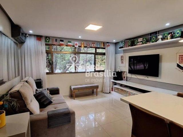 SQN 415 Apartamento com 3 quartos 1 suíte reformado vazado aceita financiamento e FGTS A