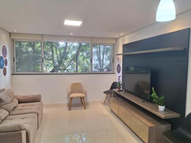 SQN 416 3 quartos 2° andar R$ 897.000