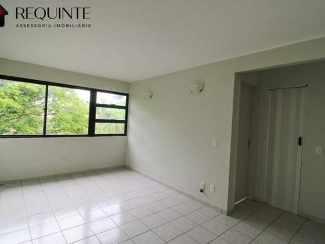 SQN 410 Bloco H 02 Quartos, vazado, andar alto com vista livre, 44m²– Asa Norte