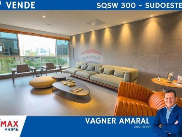 SQSW 300 BLOCO K ALTO PADRÃO DE REFORMA VAZADO ANDAR ALTO