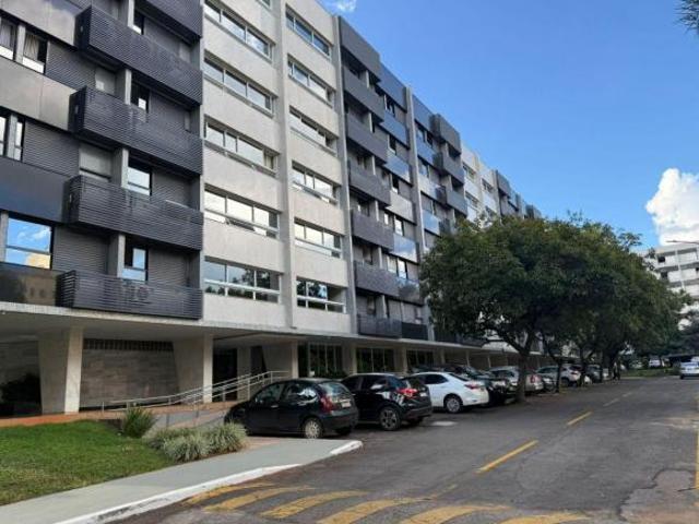 SQS 104 4 quartos