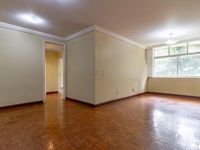 SQS 109 – Apartamento 3 Quartos com Vista Livre
