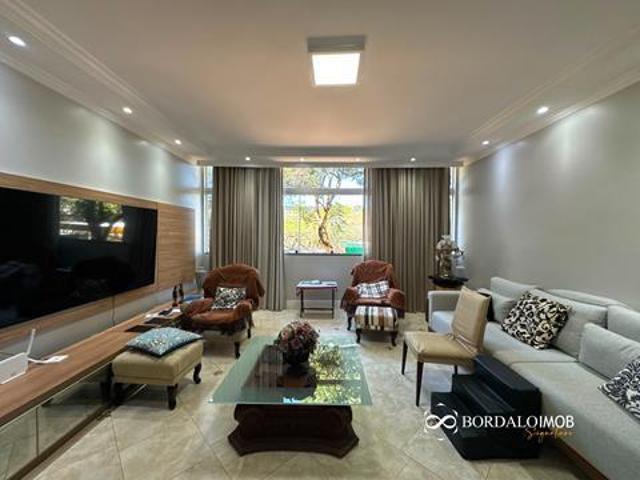 SQS 306 Apartamento de 3 Quartos com 135m² na Asa Sul