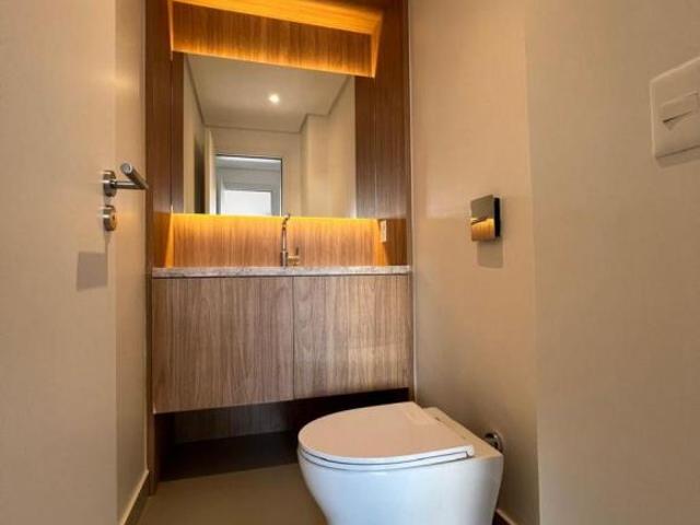 SQS 306 ASA SUL, 3 QUARTOS 2 SUITES 154m2º EXCELENTE OPORTUNIDADE