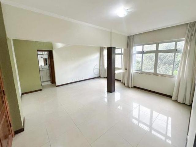 SQS 310 APARTAMENTO 1 QUARTO ANDAR ALTO