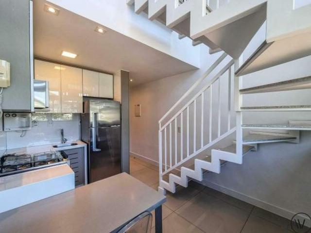 SQS 404 | Apartamento duplex, funcional a venda na Asa Sul com 52m²