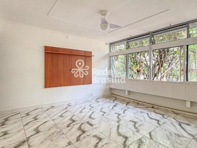 SQS 415, Apartamento à venda com 3 quartos, nascente, 1º andar e vazado, Asa Sul, Brasília, DF