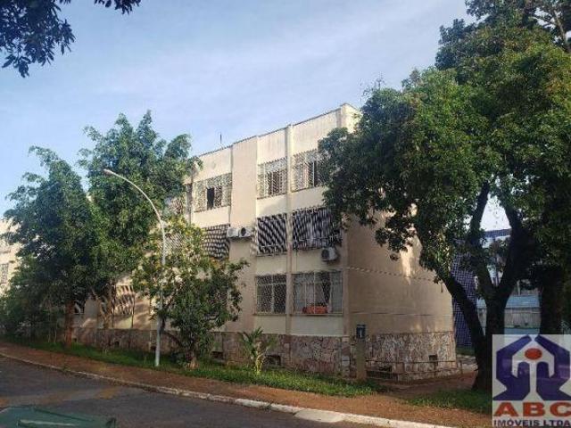 SQS 410 03 Quartos, 02 Banheiros, Vazado, Nascente, Canto, Andar Alto, DCE + Deposito Privativo