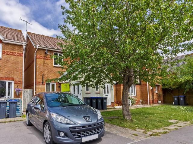 Squadron Drive, Worthing BN13, 2 bed end terrace house to rent, £1,400 pcm | PrimeLocation