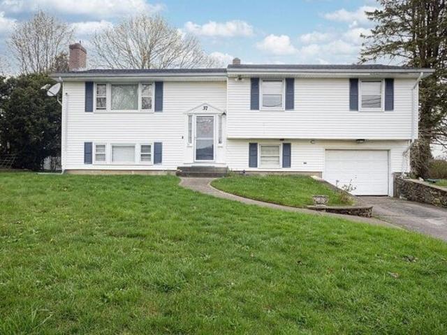 Squantum Dr, Middletown, Home For Sale