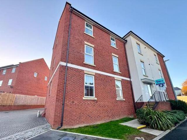 Square Leaze, Bristol, 1 Bedroom Flat