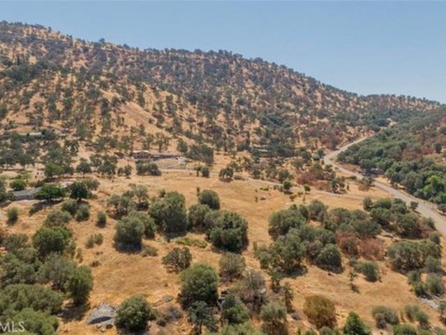Squaw Valley Rd, Squaw Valley, CA 93675