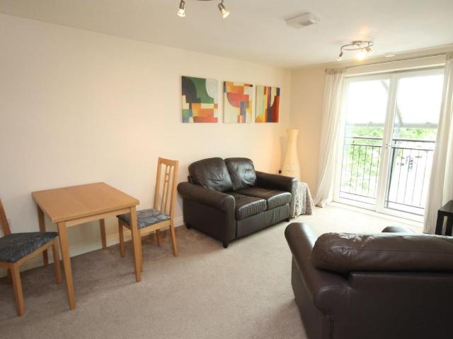 Squires Court, Bedminster, Bristol BS3, 1 bed flat to rent, £1,200 pcm | PrimeLocation