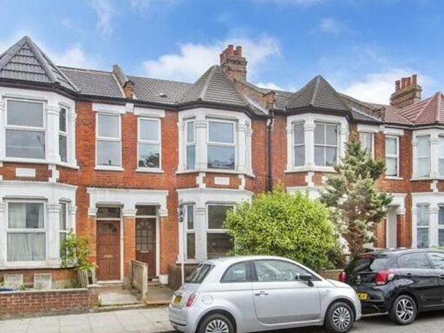 Squires Lane, Finchley, 1 Bedroom Flat