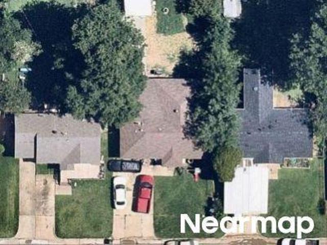 SW 46th St