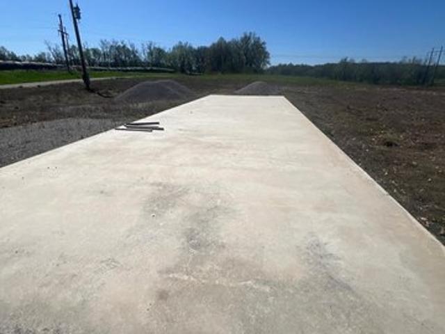 SW 65th St, Jamesport, MO 64648