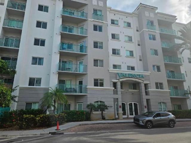SW 70th St Apt 655