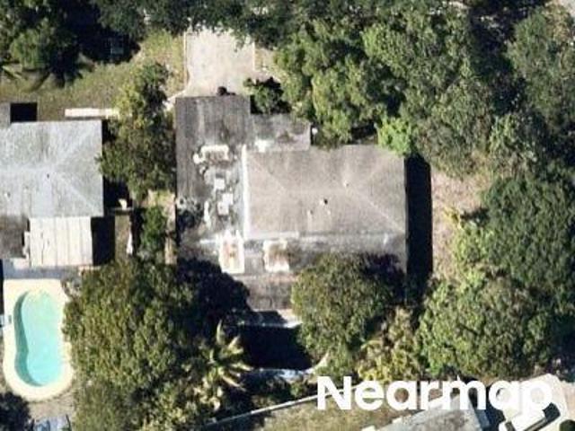SW 8th St