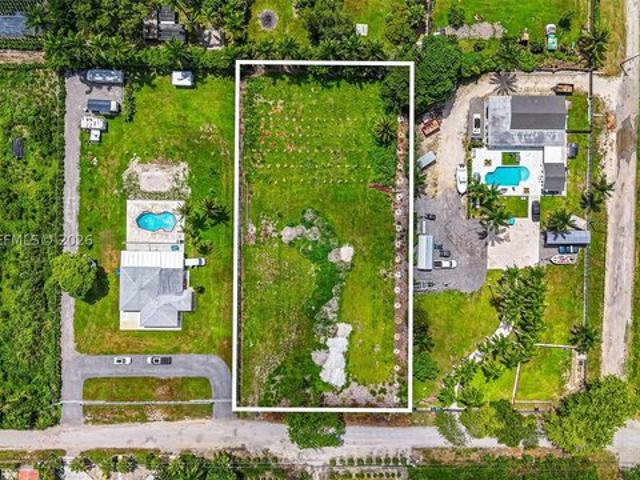SW 213 Ave, Homestead, FL 33034