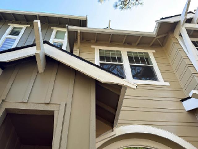 SW 24th Ave